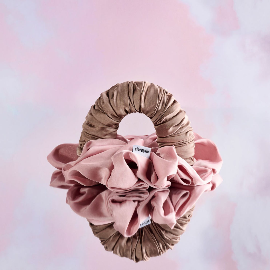 the story of us – Sleepy Tie